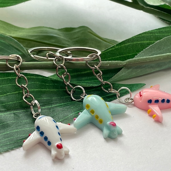 Airplane Keychain - Etsy
