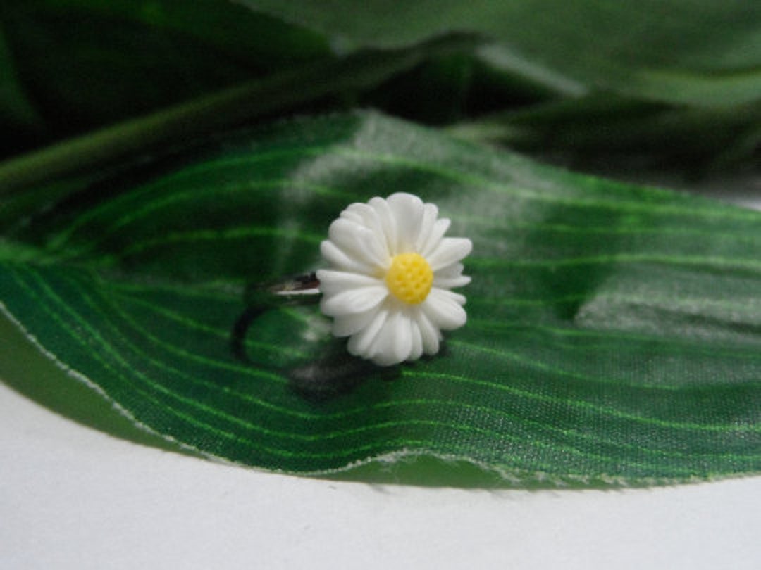 Child's Adjustable Daisy Ring, Kids Rings, Toddlers Rings, Little Girls ...