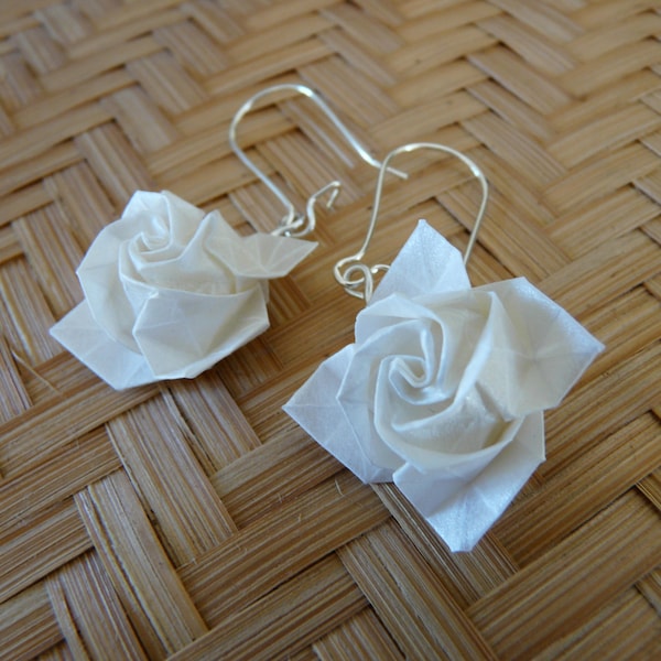 Pearl Paper Flowers - Etsy