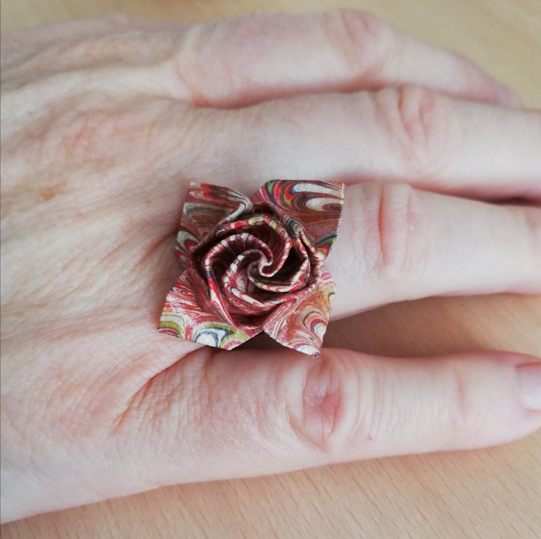 Origami Red Rose Rings, Origami Paper Roses, Origami Rose Jewelry - Etsy