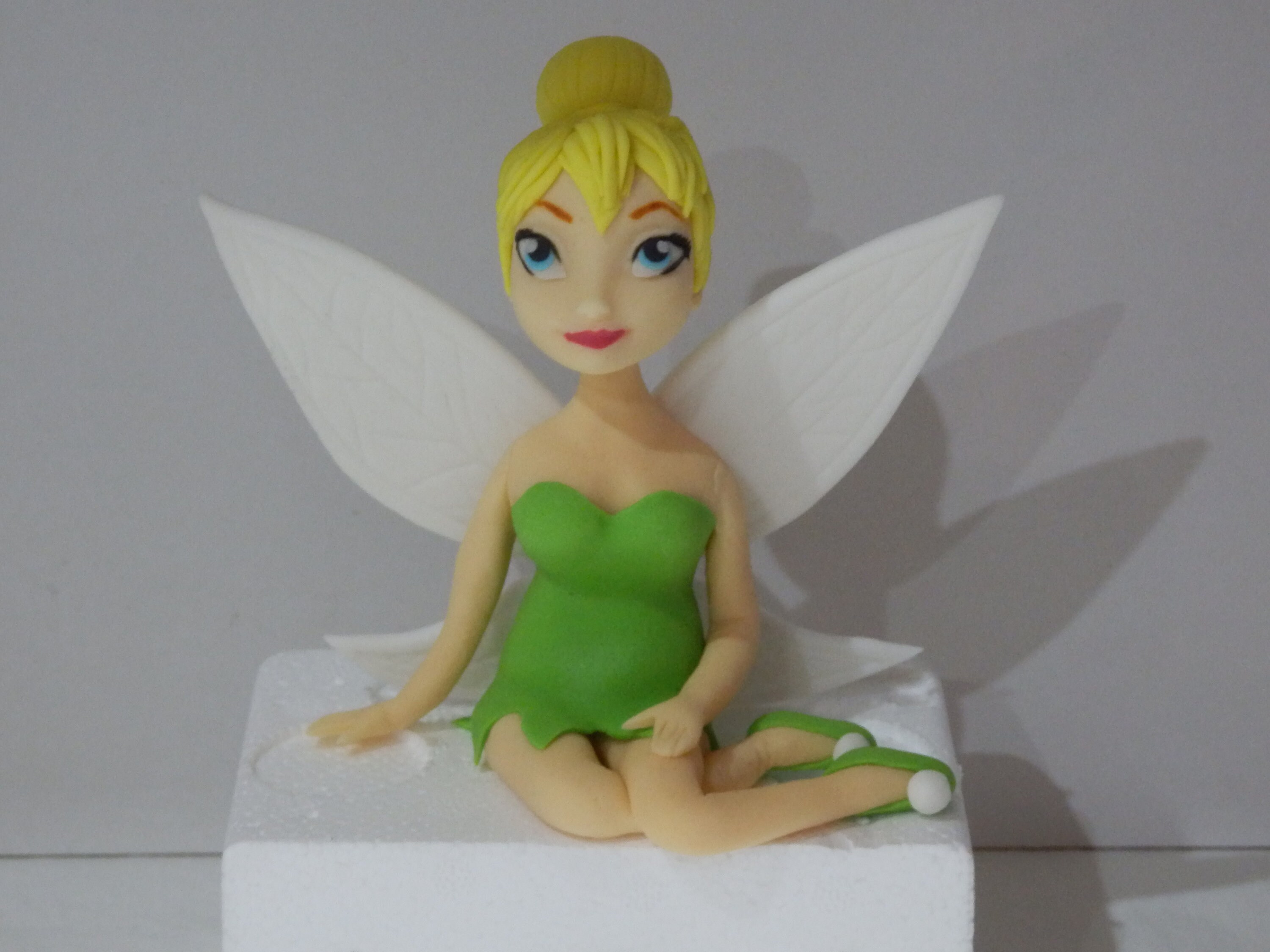 Fondant Tinkerbell Cake Topper