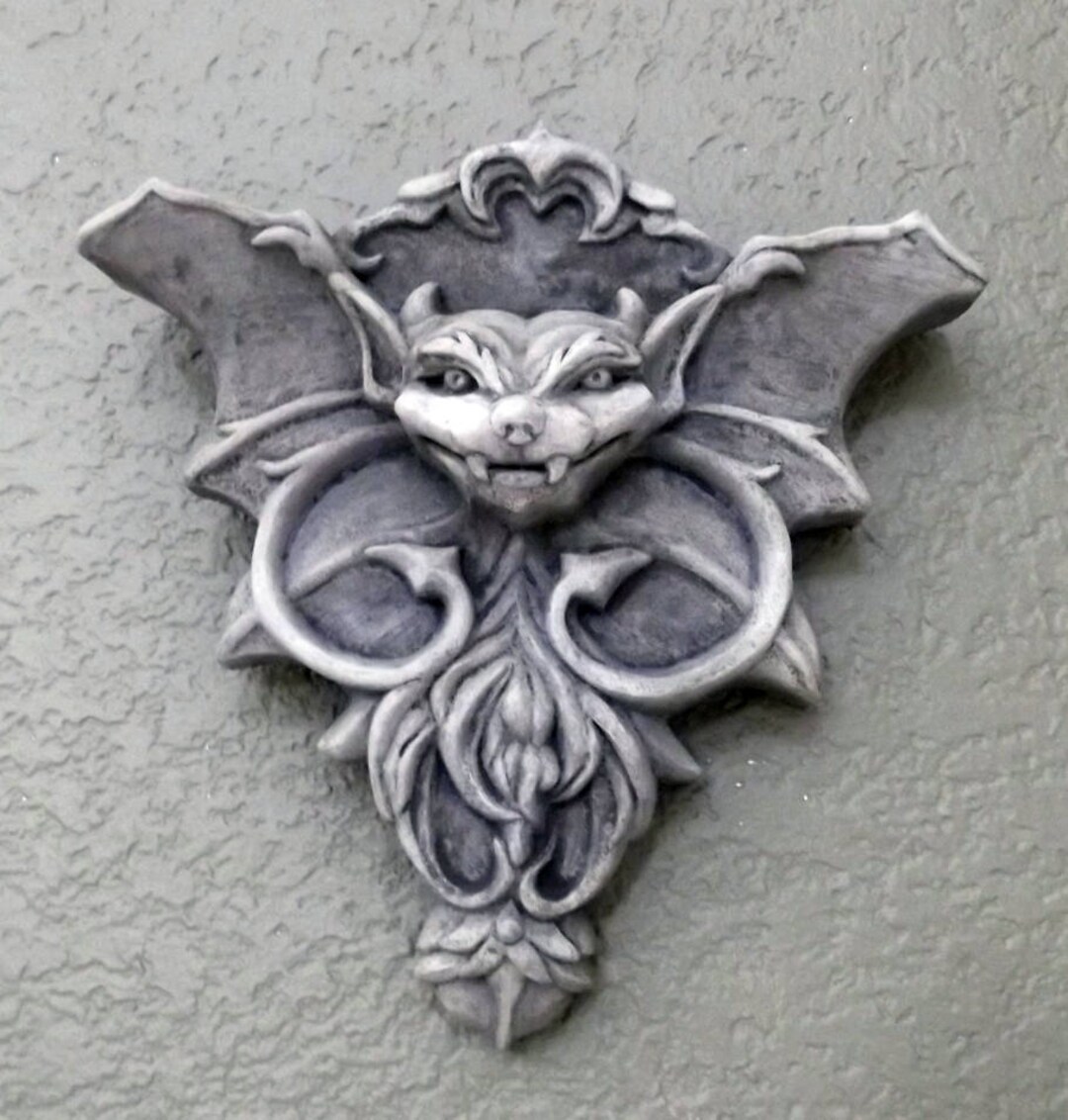 Vampire Bat Gargoyle: Lightweight Concrete Sculpture - Etsy