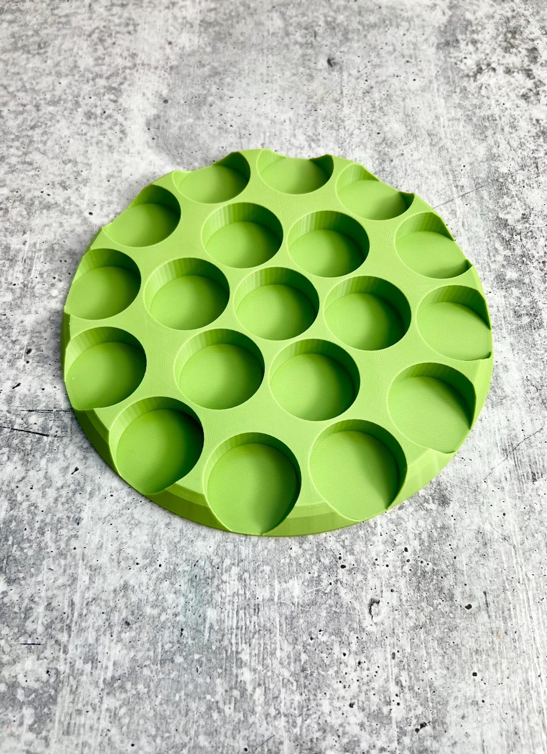 3D Printed Paint Bottle Holder - Holds Nineteen 2 Oz Paint Bottles ...