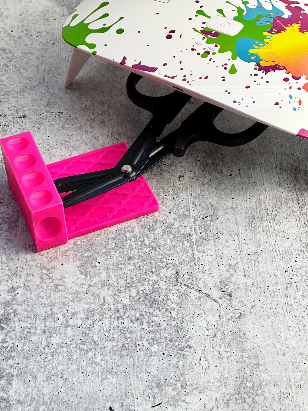 UV Adapter for Scissors - Glitter Scissor Adapter - Hot Pink - Trauma ...