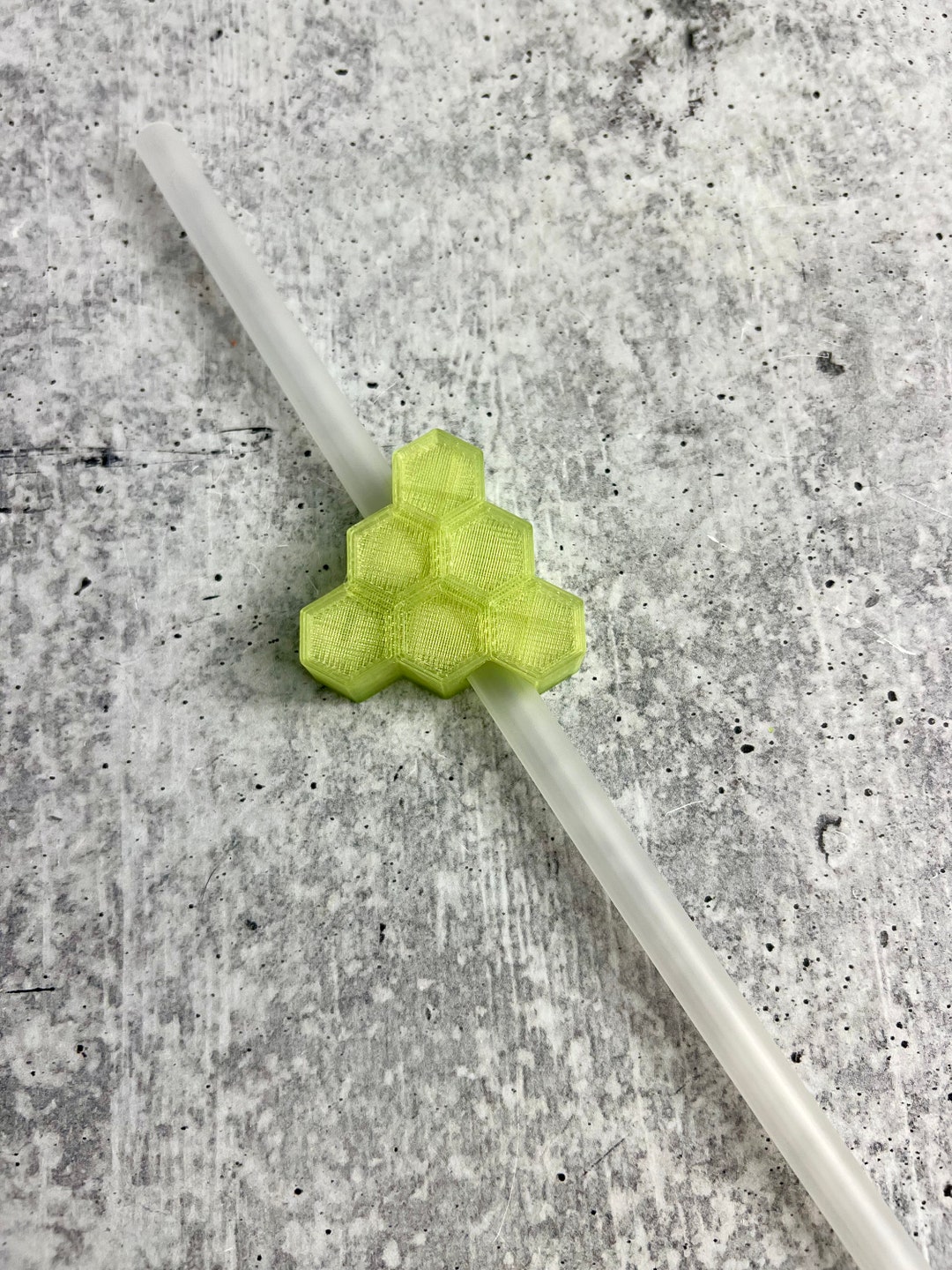 READ DESCRIPTION - HONEYCOMB 3D Printed Straw Topper - Tumbler- Scratch ...