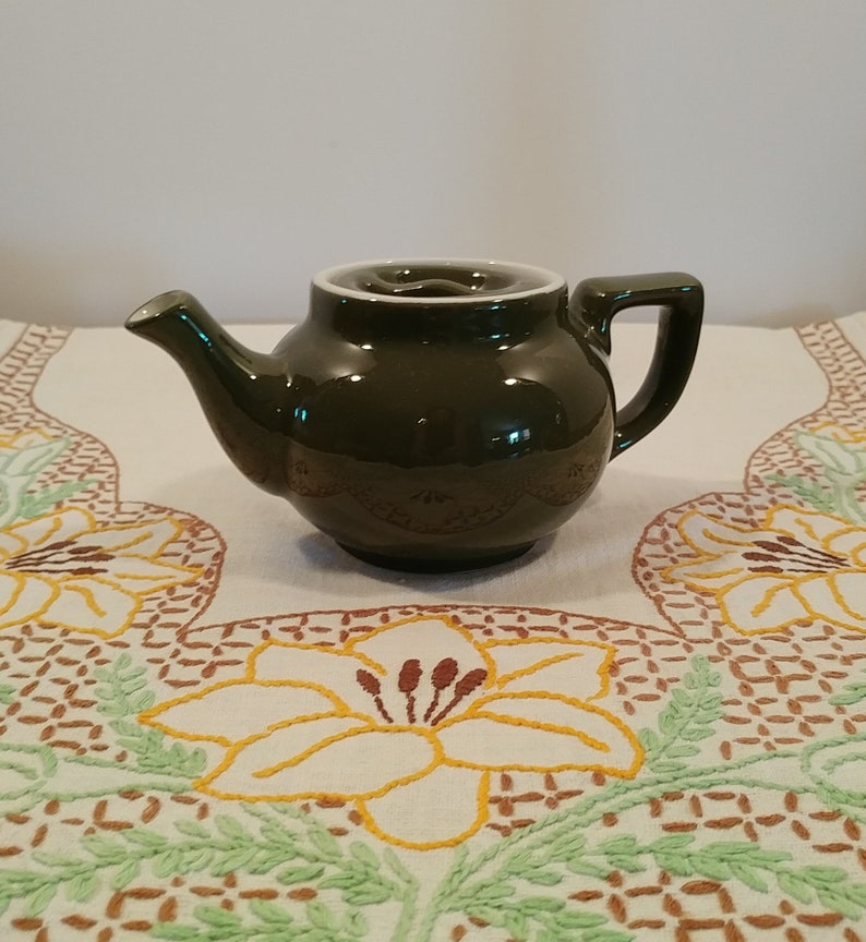 Hall China Personal Teapot, Round Design With Tab Top, Green; Vintage ...