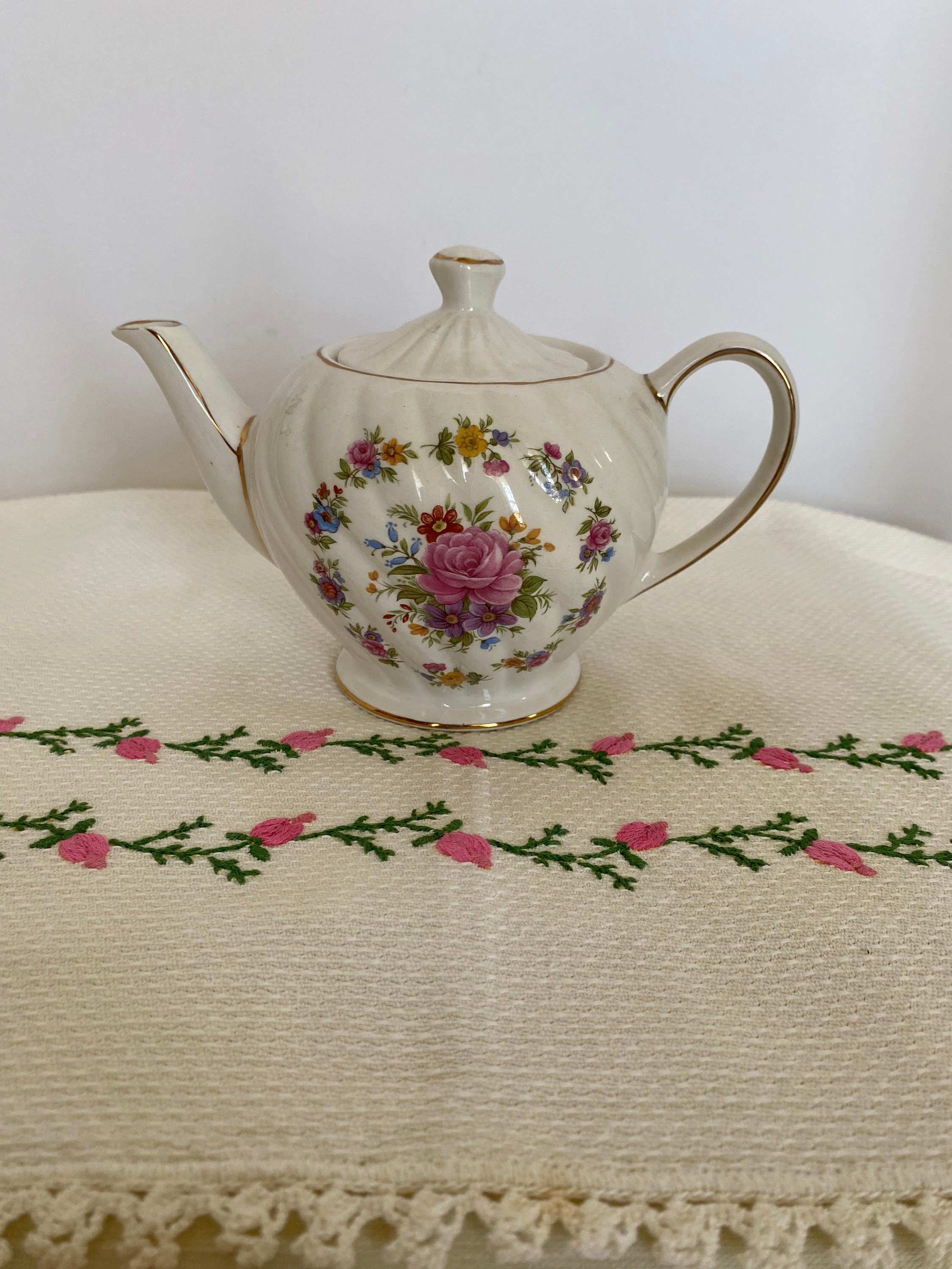 Sadler Roses and Spring Flowers Personal Size Teapot Vintage - Etsy