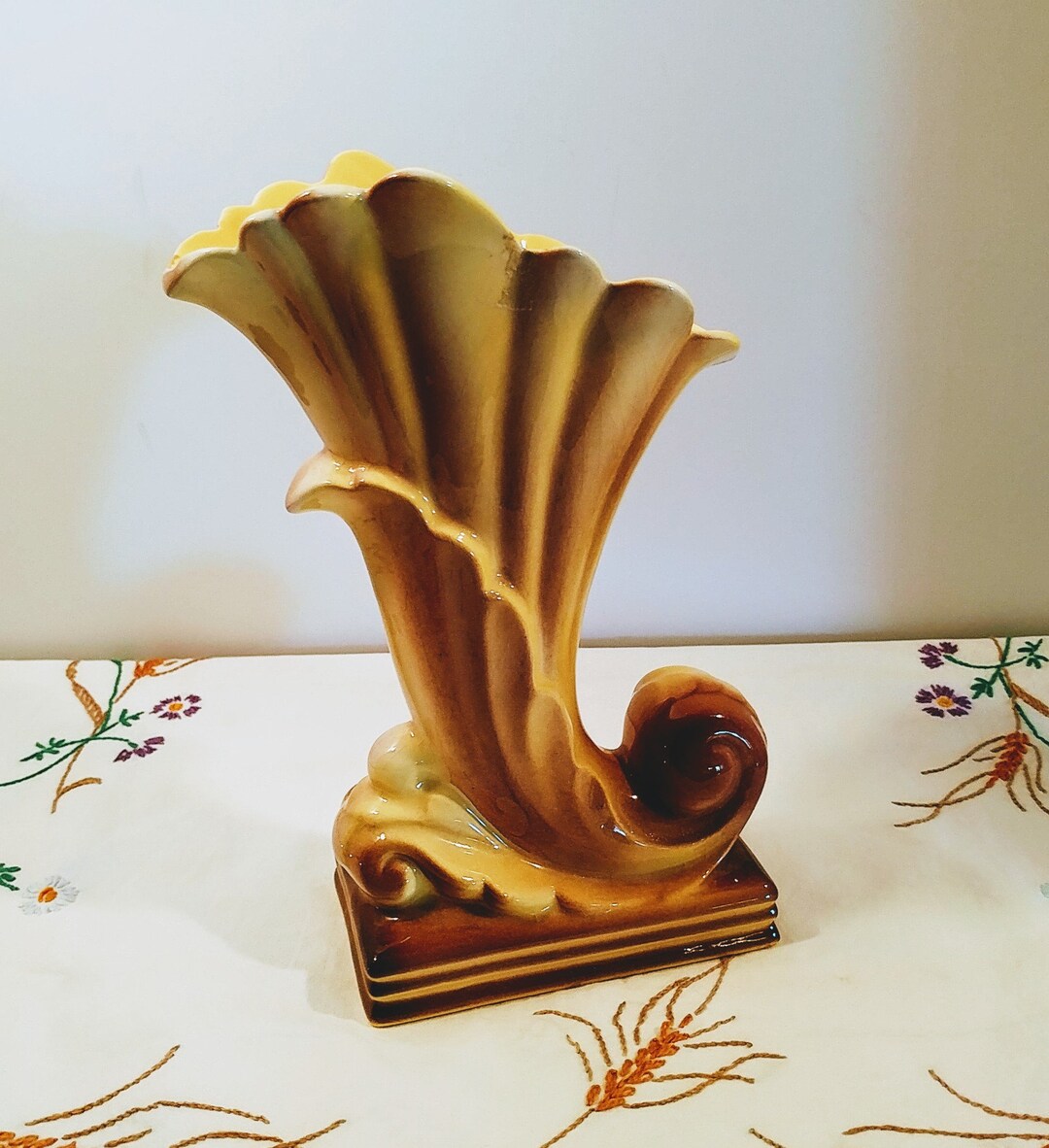 Vintage Standing Scroll Cornucopia Vase; Vintage Vase, Vintage Pottery ...