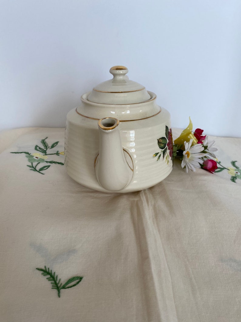 Sadler Red and Yellow Roses Teapot, Full Size; Vintage Sadler, Sadler ...