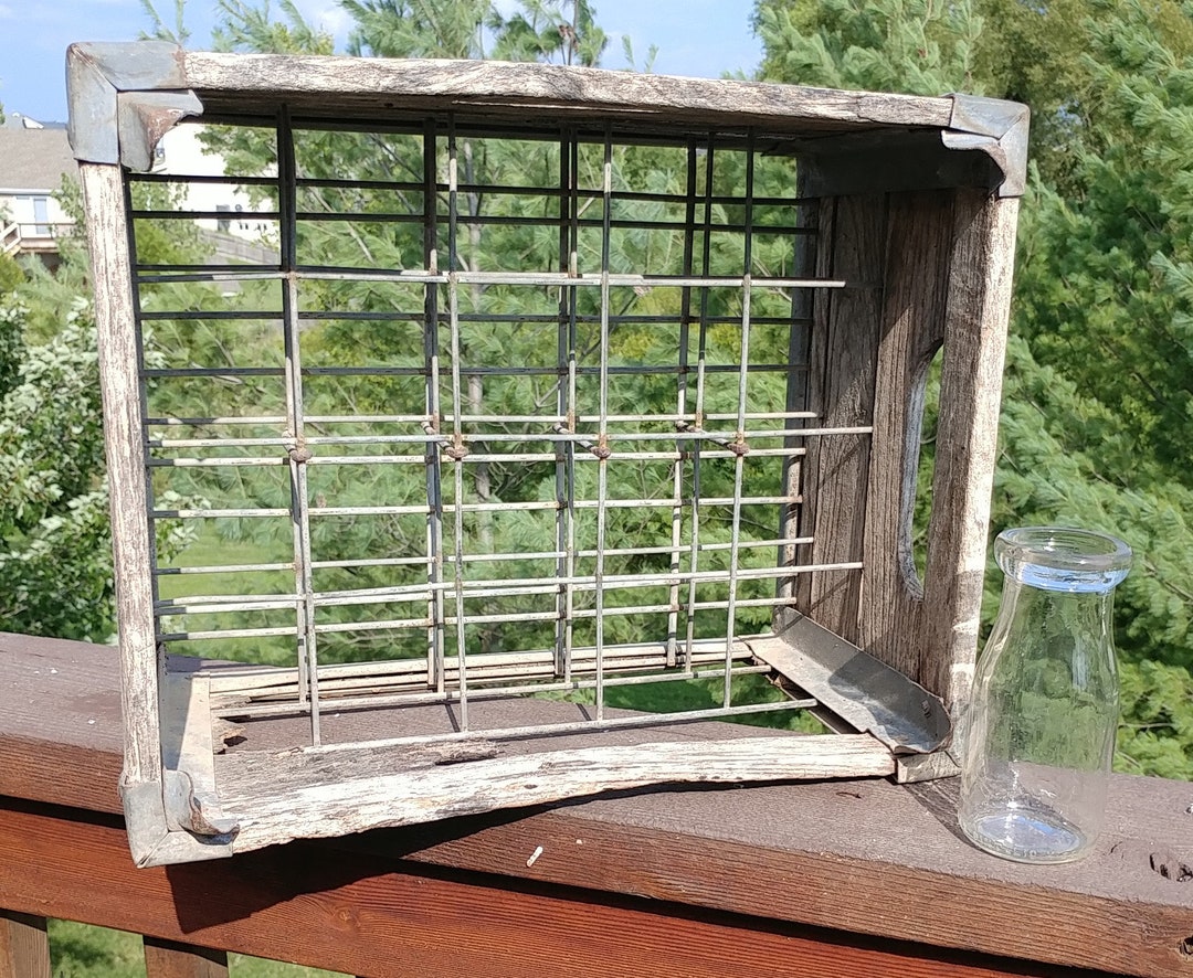 New Price Vintage Rustic Metal and Wood Milk Crate With Glass Milk ...