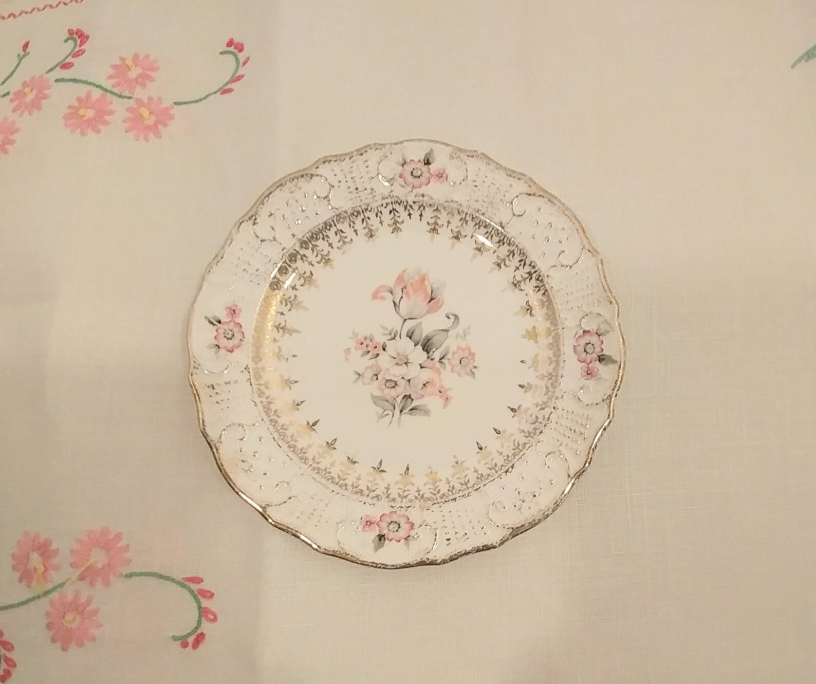 Vogue Washington Colonial Bowl and Plates Set Pattern VOG61 | Etsy
