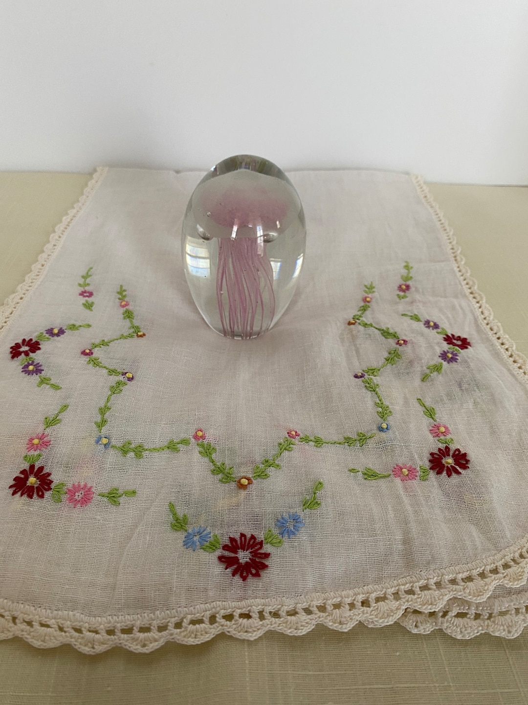 Dynasty Gallery Art Glass Glowing Pink Jellyfish Hand Blown Glass ...