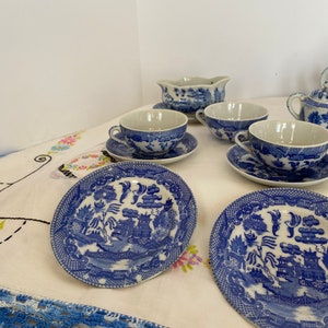 Children's Blue Willow Tea Set, Extensive 26 Piece Set, Made in Japan ...