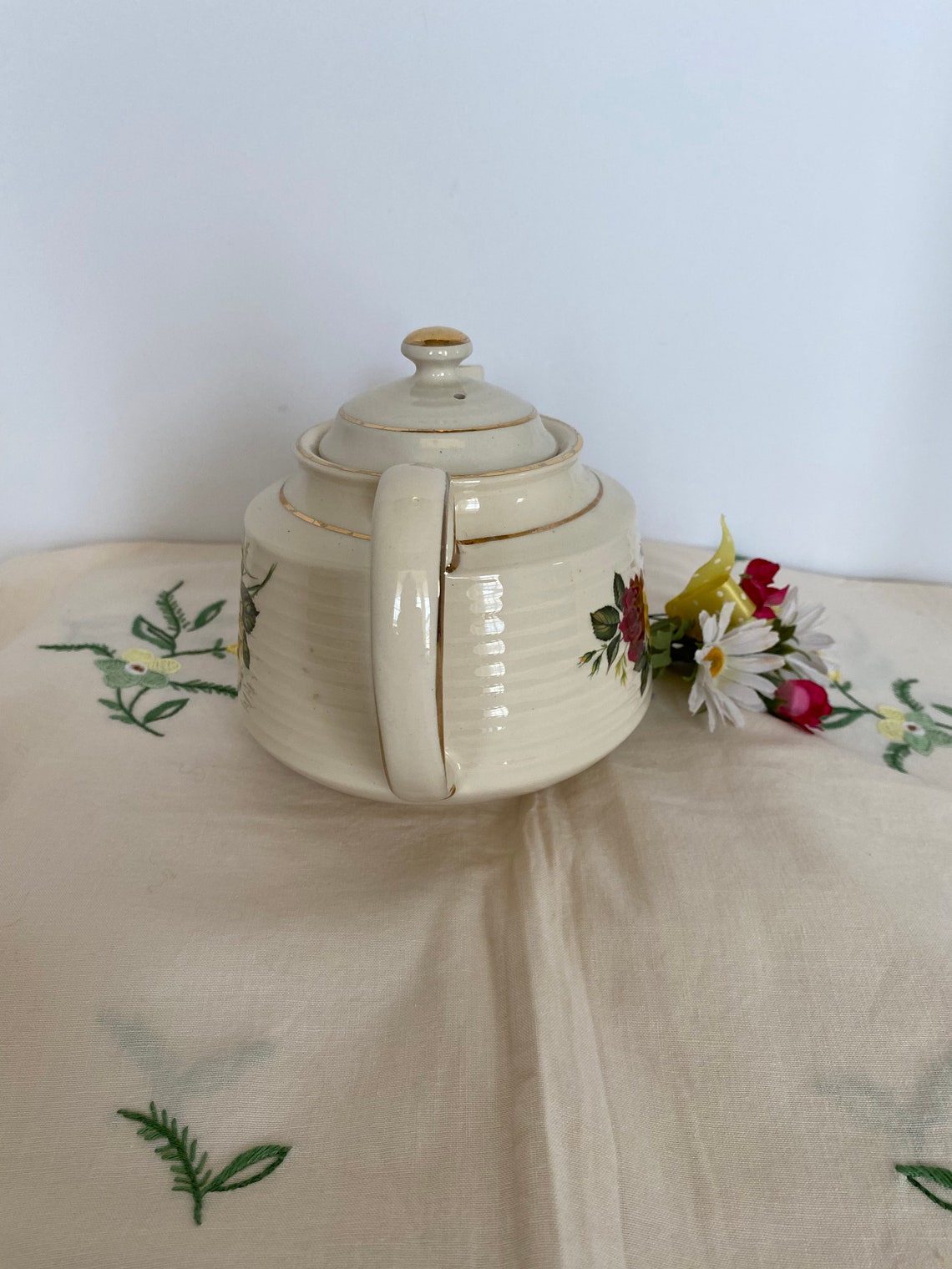 Sadler Red and Yellow Roses Teapot Full Size Vintage Sadler - Etsy