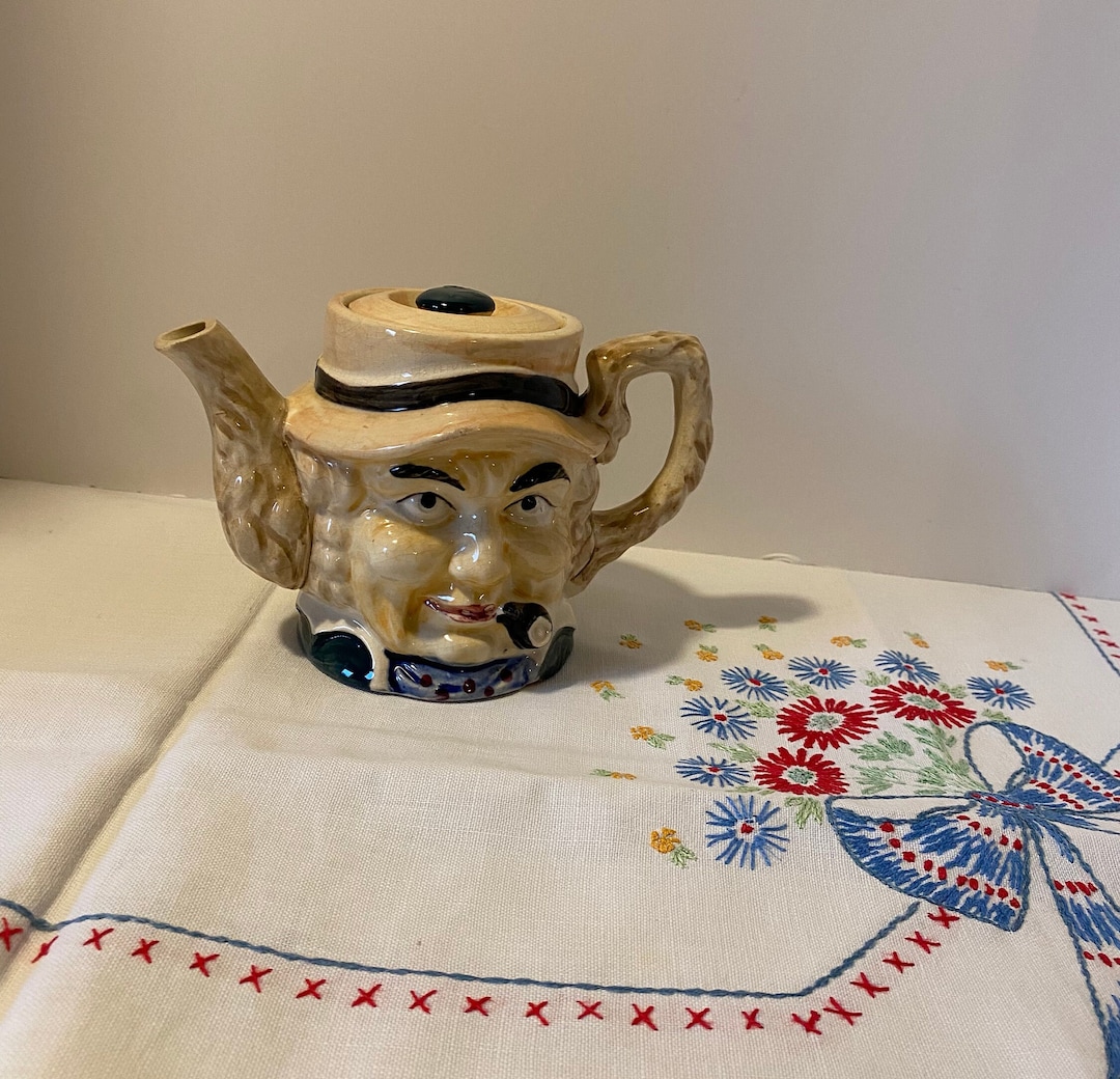 Fun Figural Colonial Gentleman Toby Teapot; Vintage Teapot, Figural ...