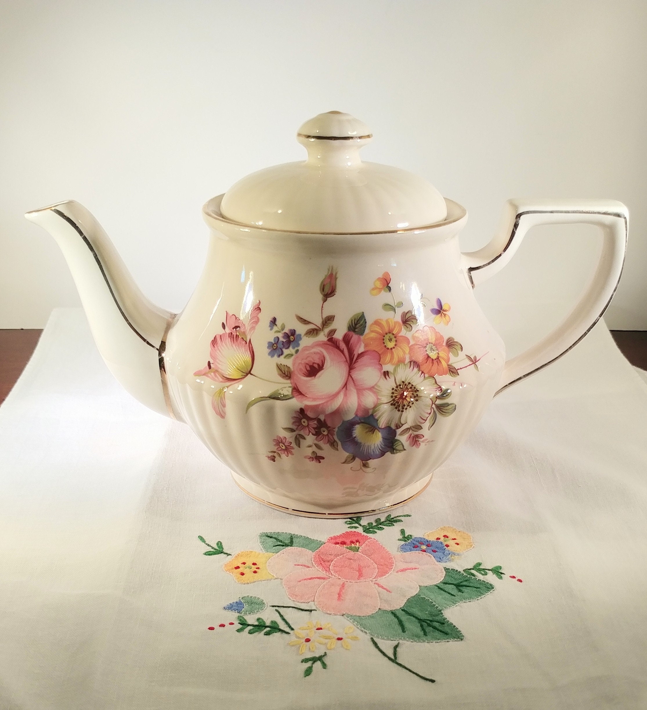 Sadler Spring and Summer Flowers Teapot With Gold Trims Full - Etsy