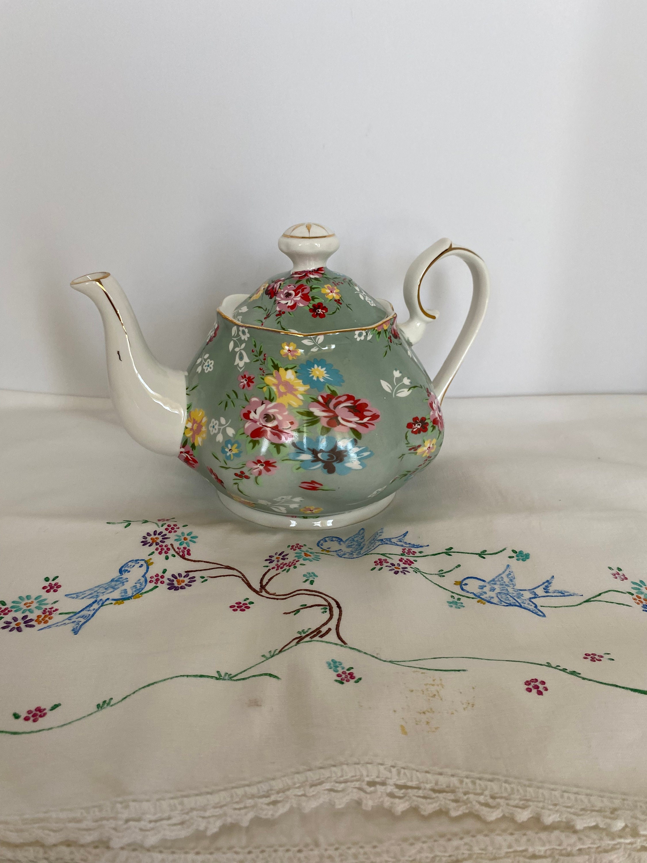 Grace Chinese Teapot