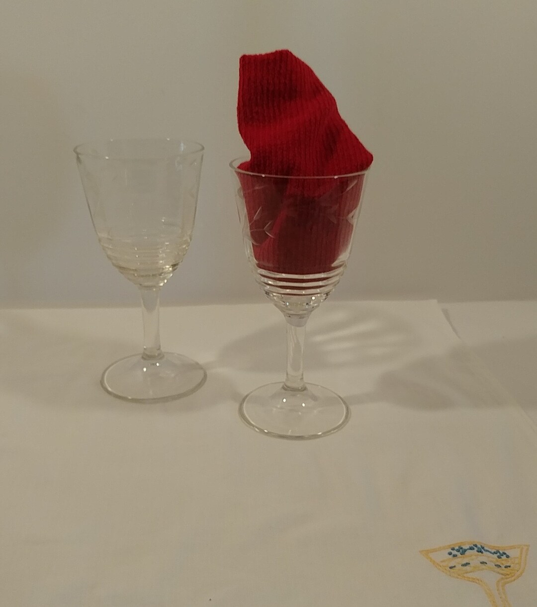 Mid Century Libby Rock Sharpe Halifax Pattern Wine Glass - Set of 2 ...