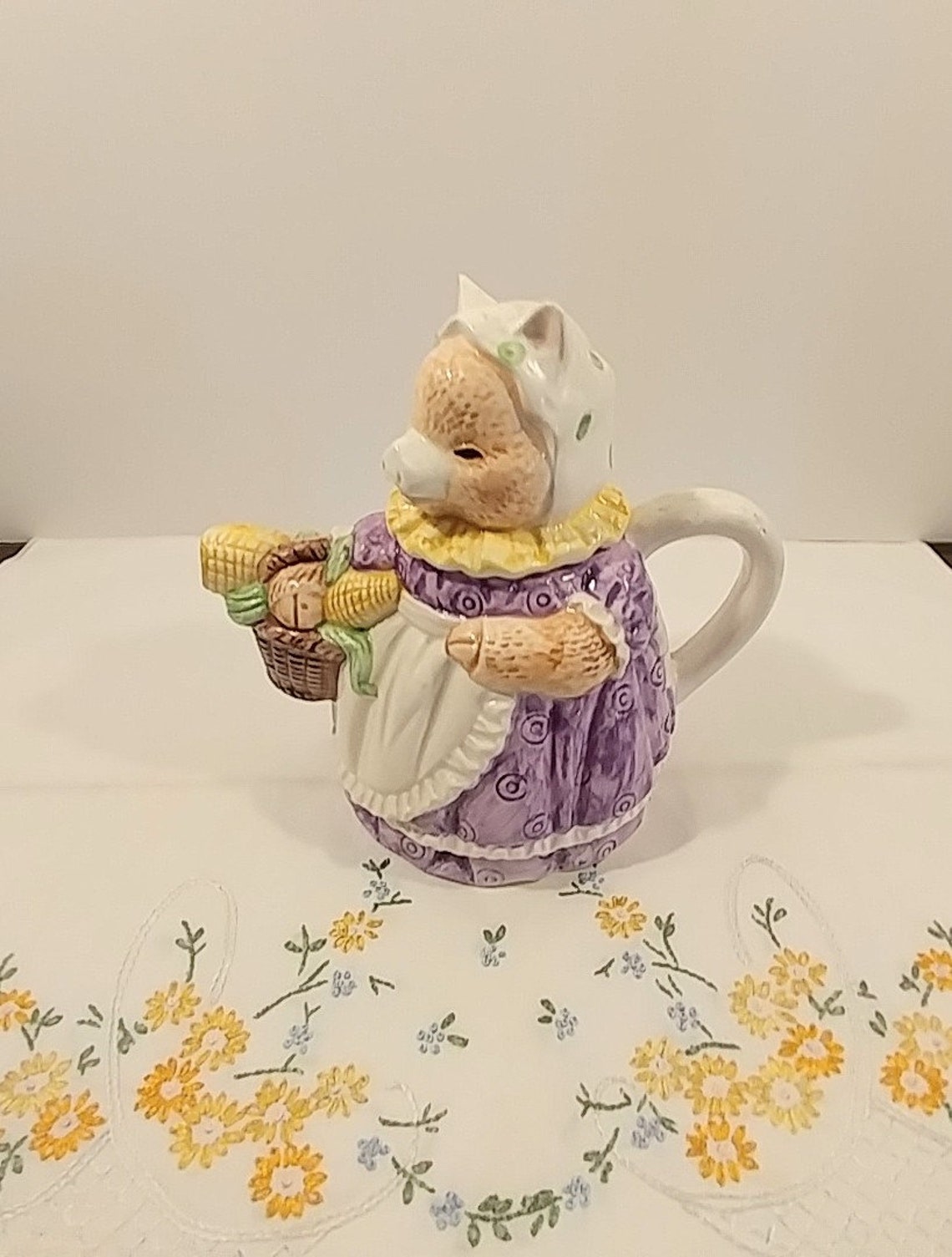 Mrs. Pig in Her Garden Hand Painted Decorative Figural Teapot | Etsy