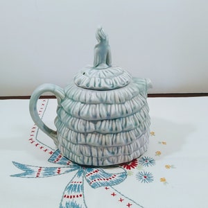 Stunning Sadler Ye Daintee Lady Crinoline Lady Teapot in Blue With Hand ...