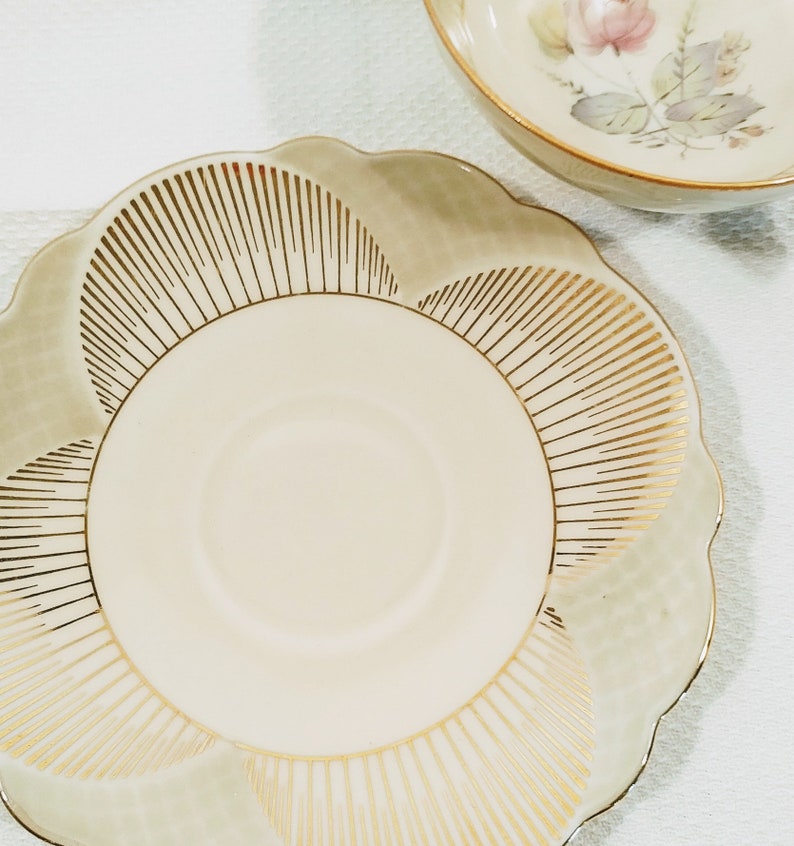 Stunning Zeh Scherzer Bavaria Pedestal Tea Cup and Saucer Set - 2 Piece ...