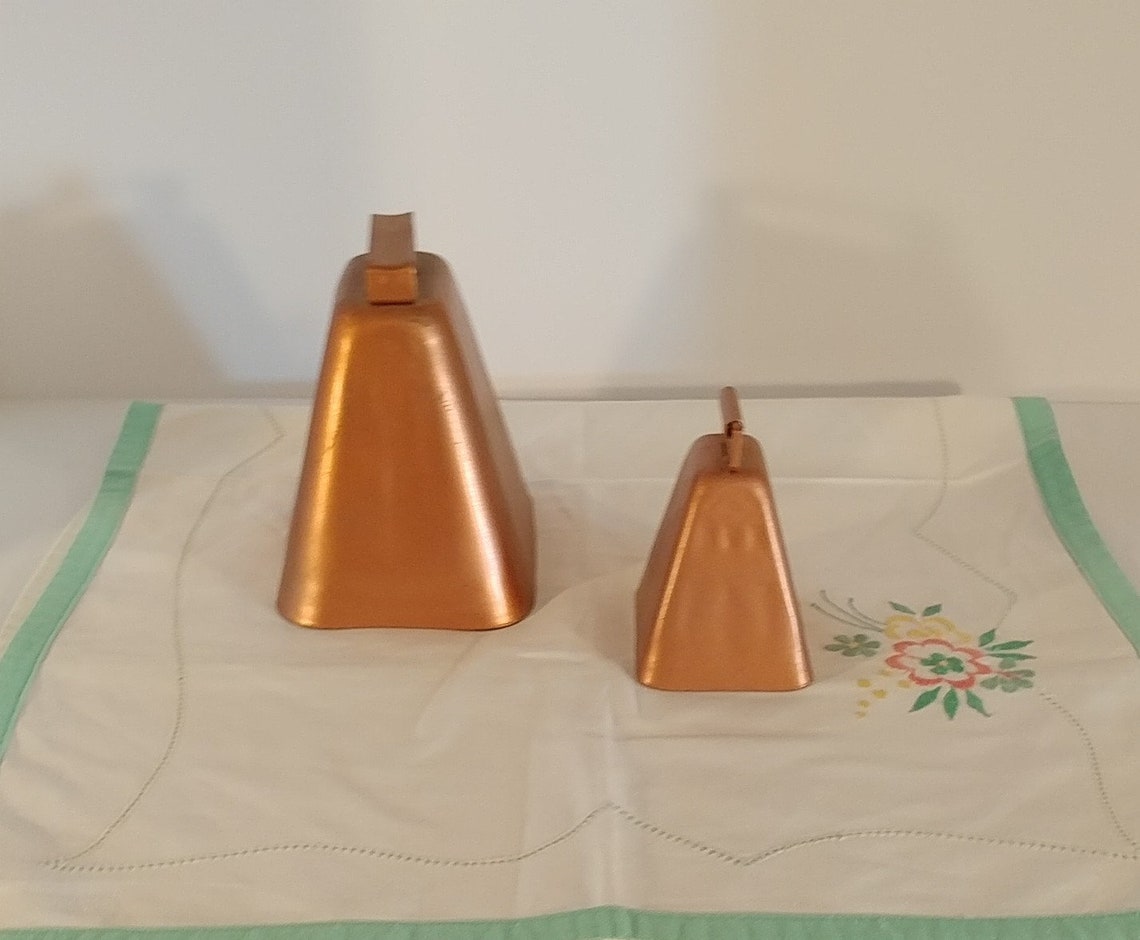 Vintage Copper Colored Metal Cow Bells Set of Two Vintage - Etsy