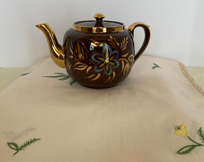 Gibsons & Sons Tortoiseshell Glazed Redware Teapot With Gold ...