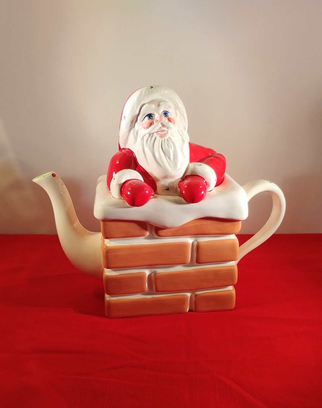 Santa in the Chimney English Teapot, Full Size; Vintage Teapot, English ...