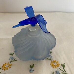 Vintage Blue Bird Glass Perfume Bottle Vintage Perfume Bottle, Blue ...