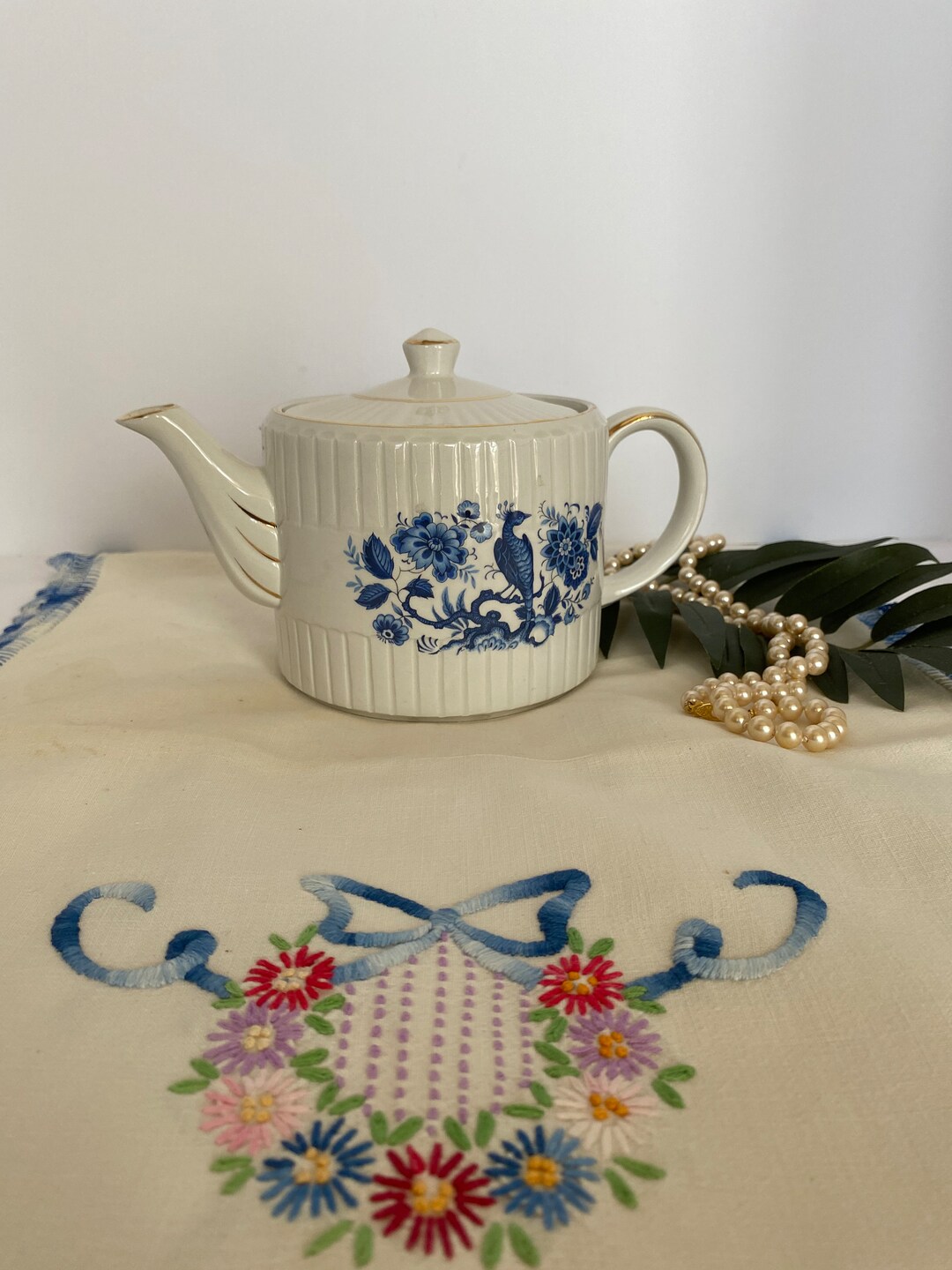Ellgreave Wood & Sons Blue Pheasant Floral Round Ribbed Teapot, Full ...