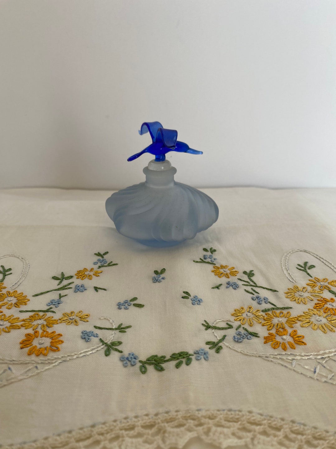 Vintage Blue Bird Glass Perfume Bottle; Vintage Perfume Bottle, Blue ...