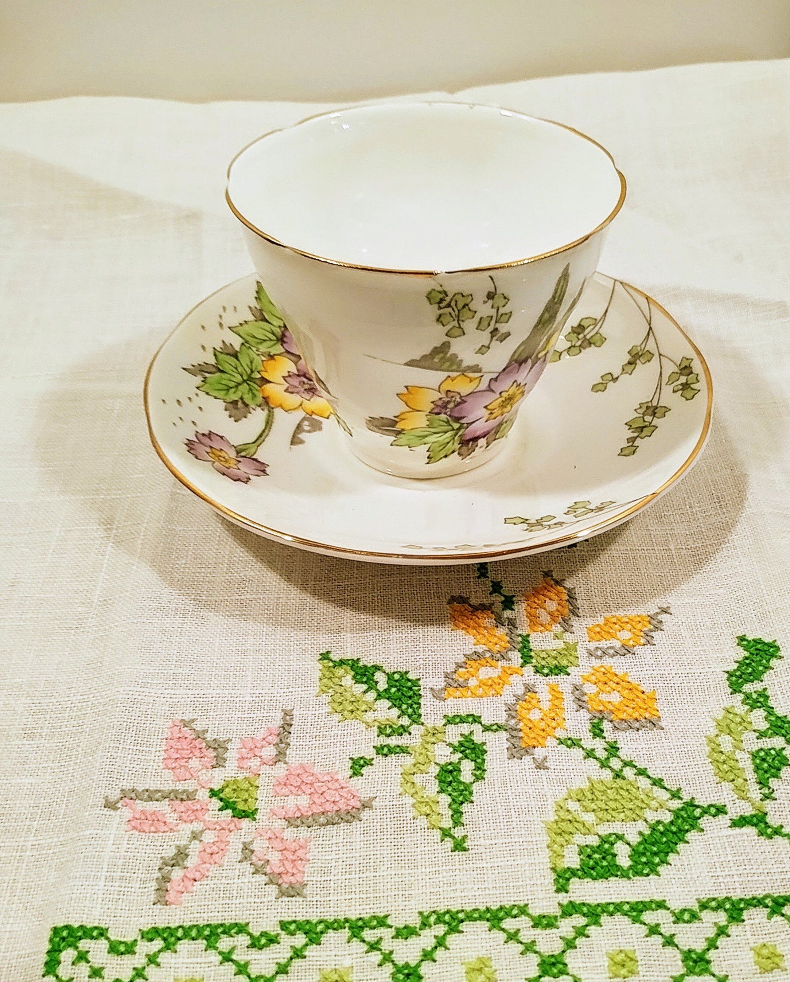Salisbury Lucerne Pattern Bone China Cup and Saucer Set 2 - Etsy