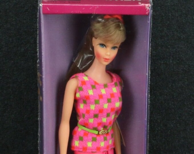 Barbie #1160 1967 MIB Barbie TNT Ash Blonde Artwork 2 Piece Green Belt ...