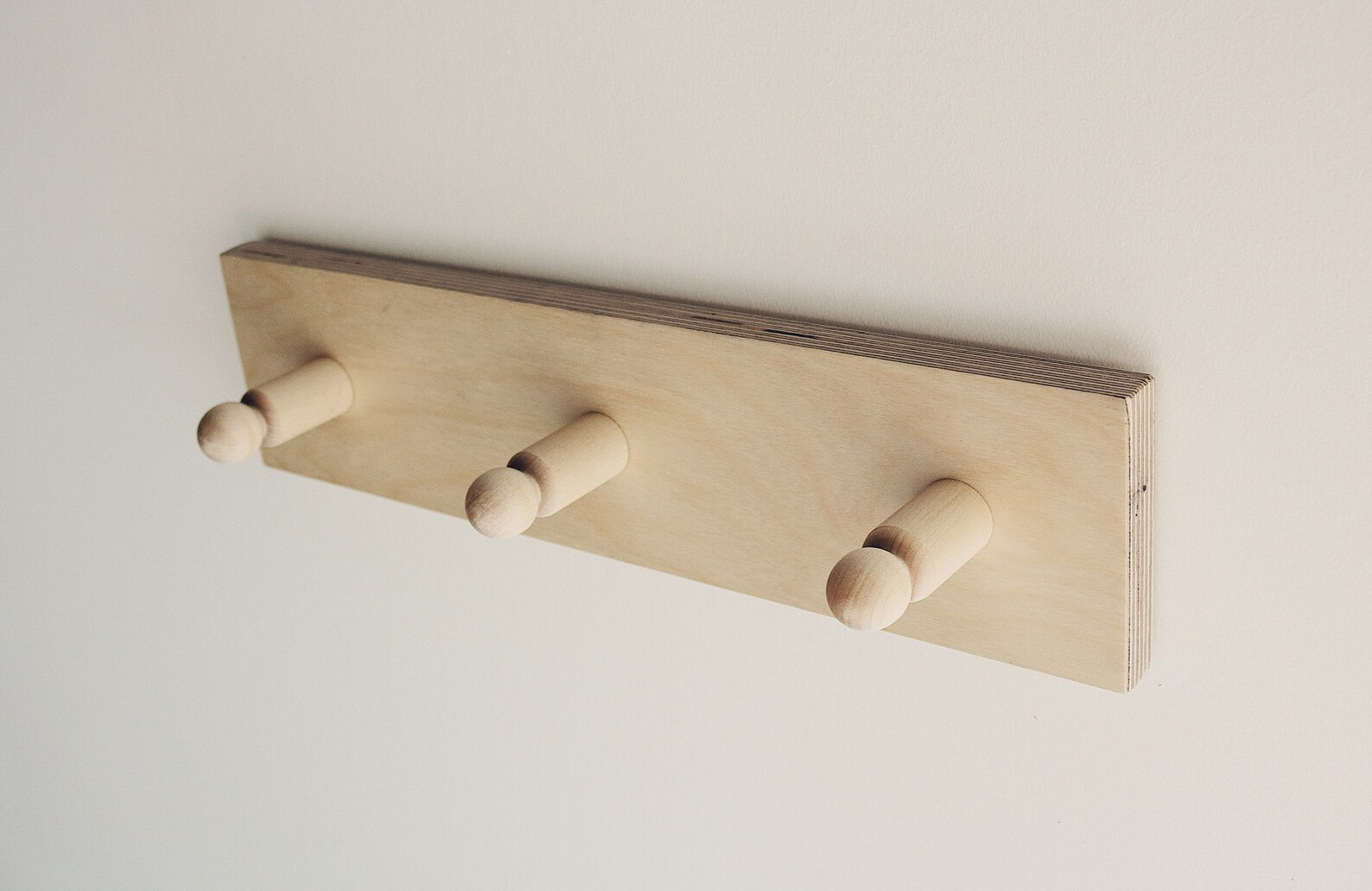Modern Peg Rail 3 Peg Wall Rack Wall Hook Entryway Shaker - Etsy