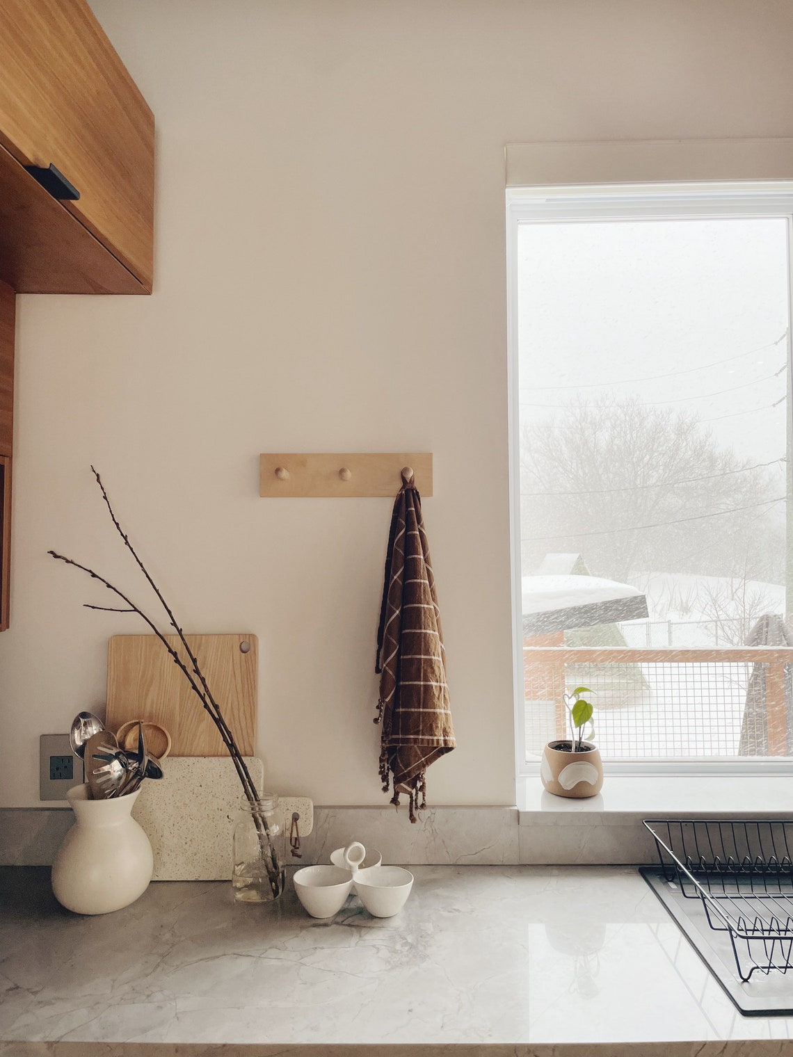 Modern Peg Rail 3 Peg Wall Rack Wall Hook Entryway Shaker - Etsy