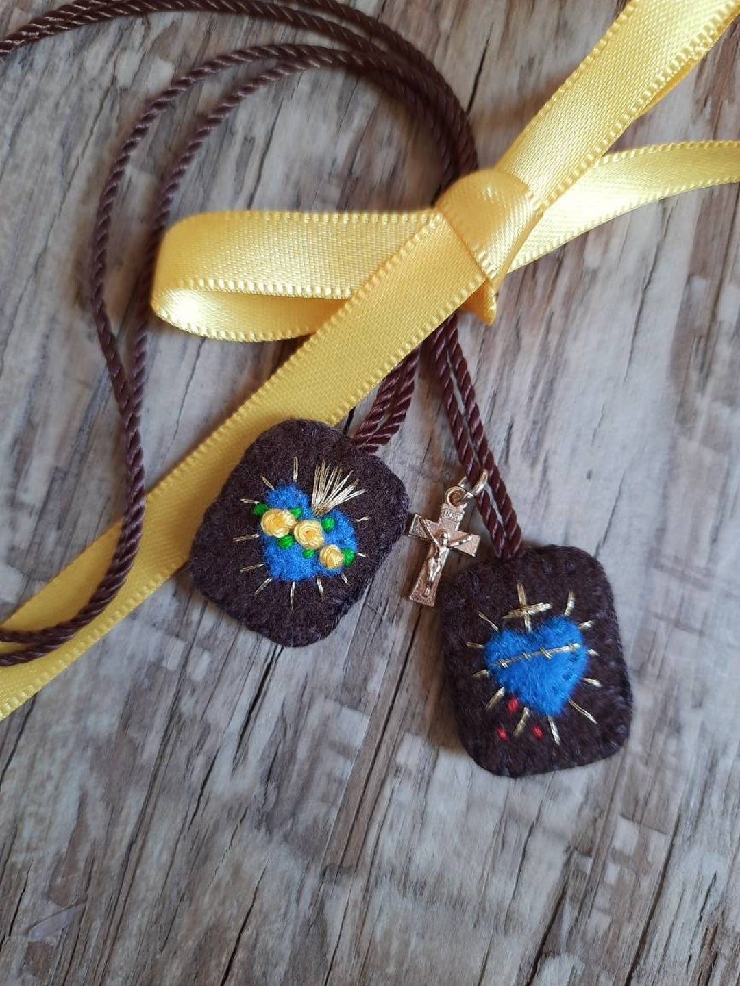 Small Brown Scapular, Embroidered Scapular, Immaculate Heart and Sacred ...