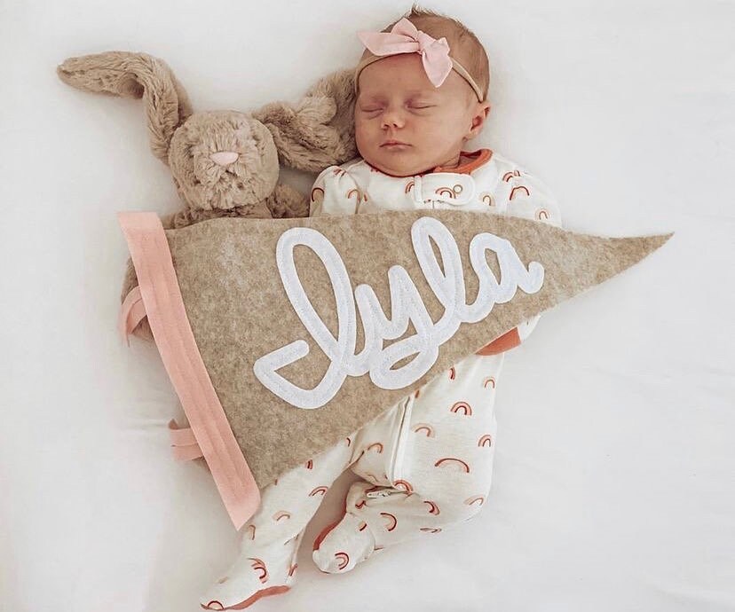 Custom Name Pennant script | Etsy