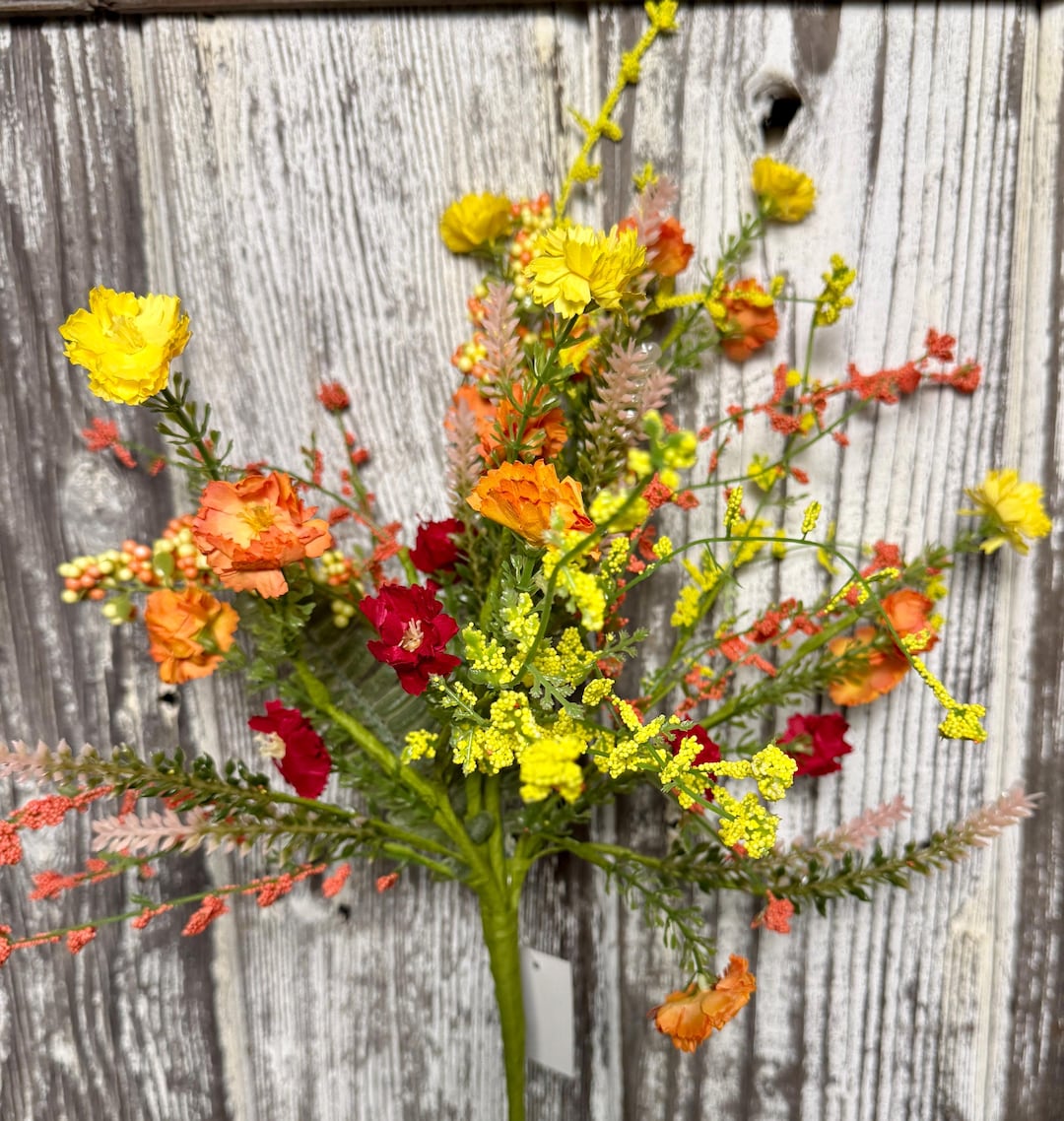 Floral Berry Spray, Greenery Filler for Spring, Wreath Filler Floral ...
