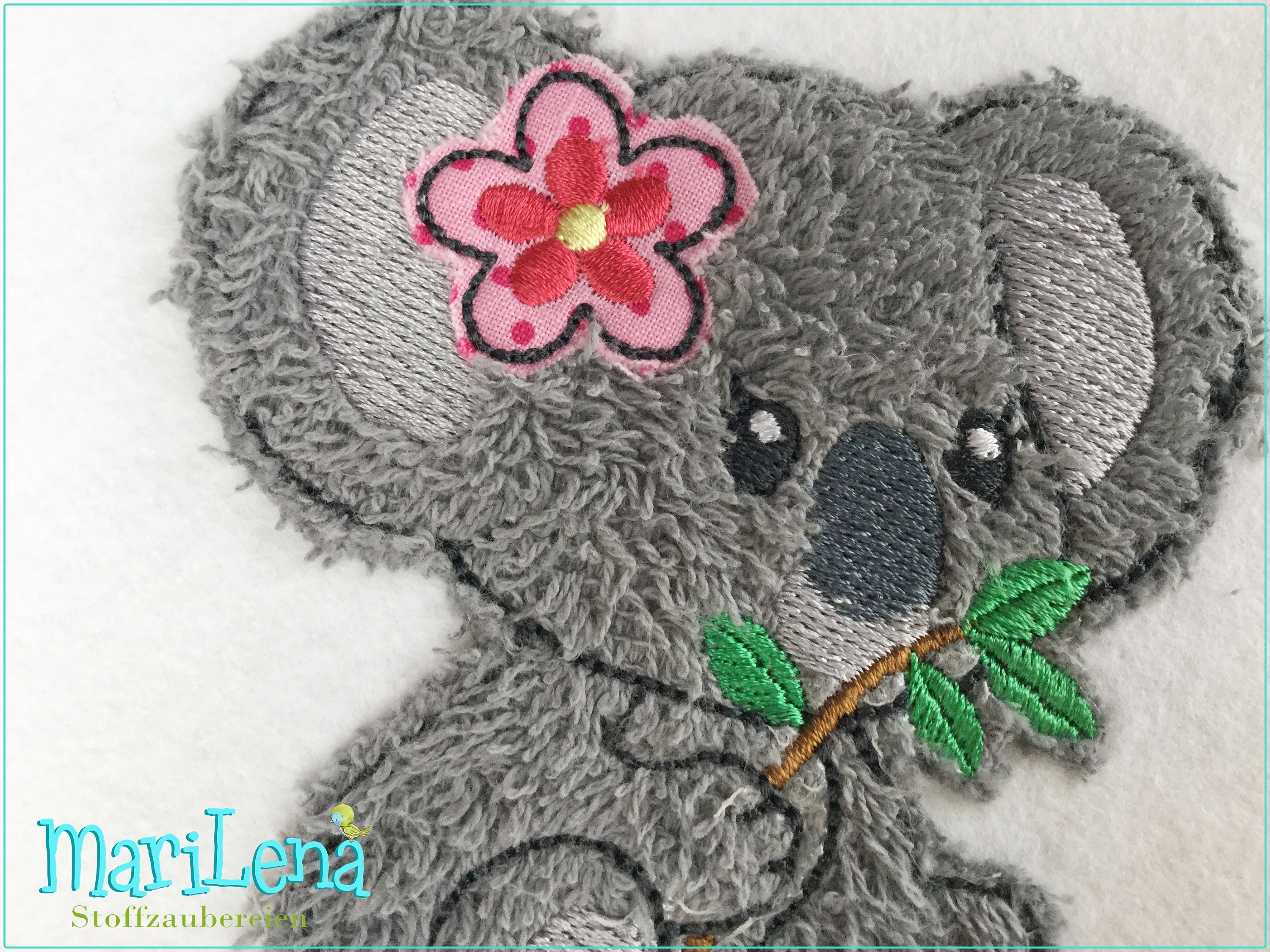 Stickdatei Koala Blume Appli 10x10 appliqué embroidery pattern koala flower Stickmuster ...