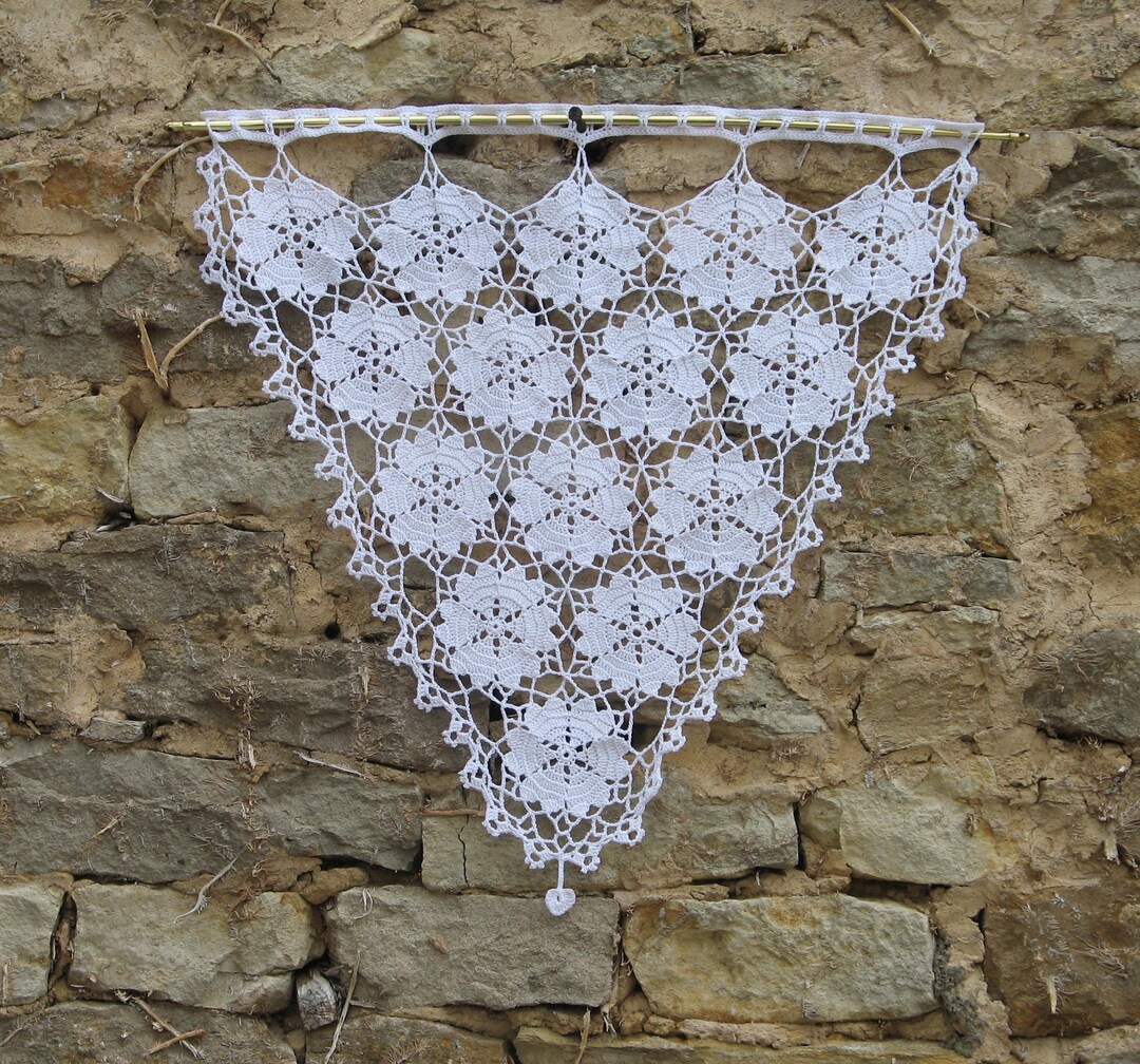 Curtain Bise Breeze Fine Lace Crochet, Handmade, White Cotton Top Range ...