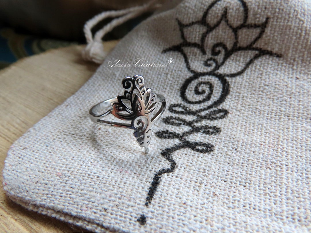 Lotus Flower and Unalome Ring in Stainless Steel and Its Linen Bag ...