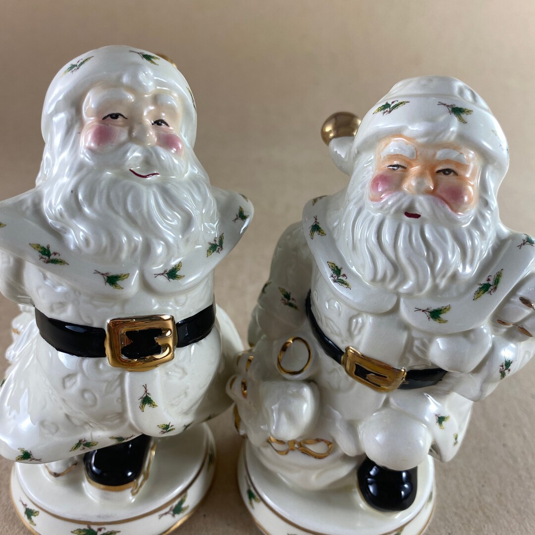 Santa Salt Ice Skates Pepper Shaker Home for the Holidays Holly Holiday ...