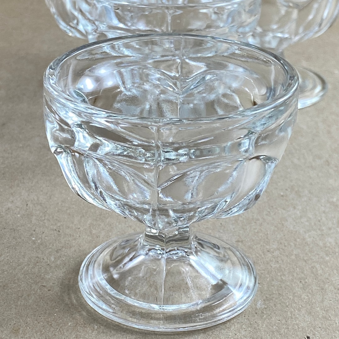 Petite Sundae Glass, Soda Fountain Ice Cream Parlor Glass, Vintage ...