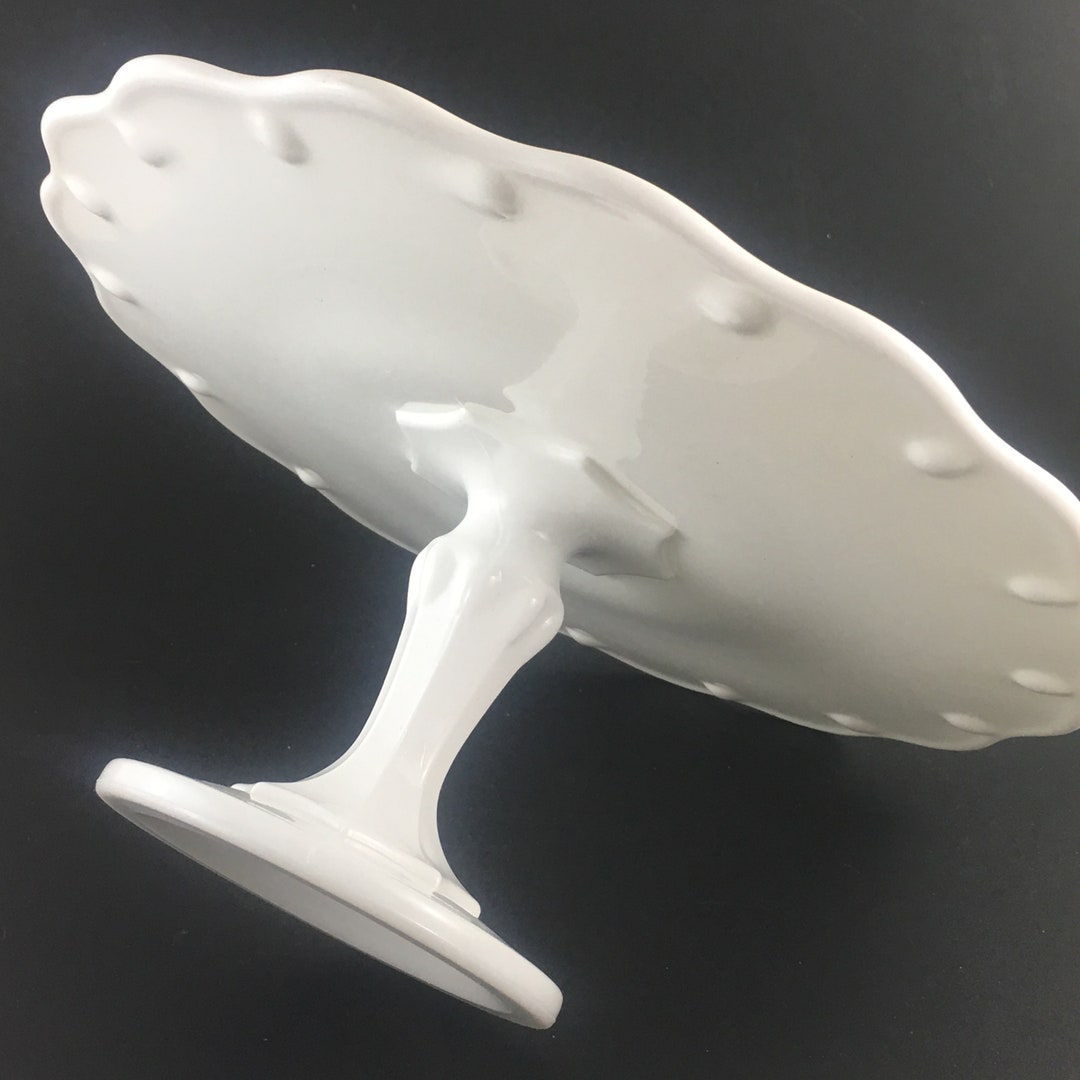 Vintage Indiana Colony Milk Glass Cake Stand: Teardrop Pedestal ...