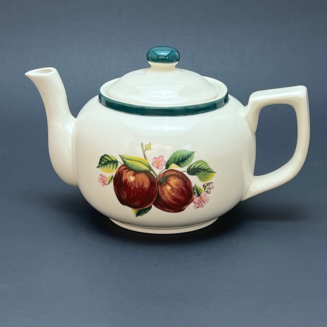 China Pearl Casuals Apple Tea Pot, China Pearl Apple, Red Apples Pink ...