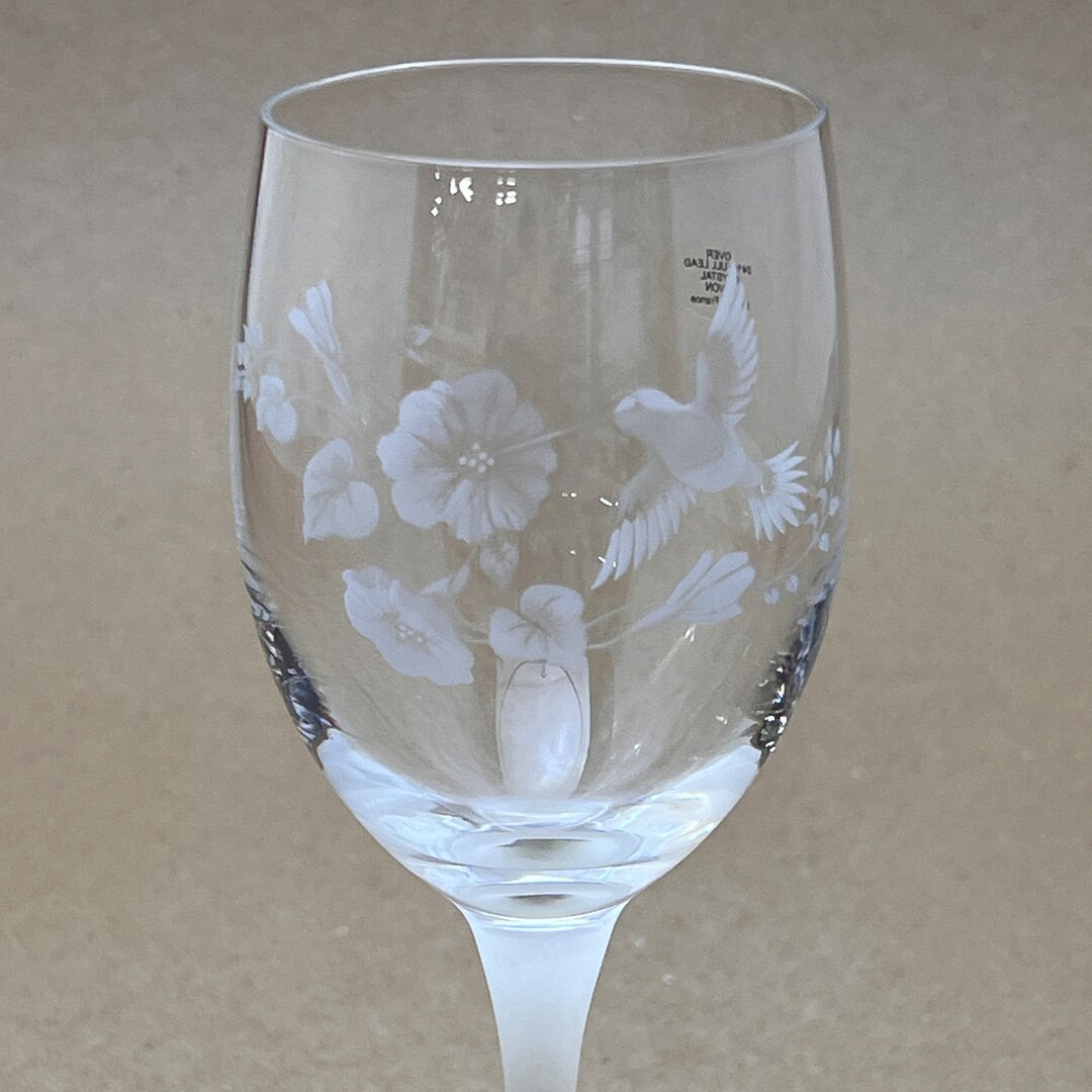 Hummingbird AVON Crystal Wine Glass, Avon, Hummingbird, Barware ...
