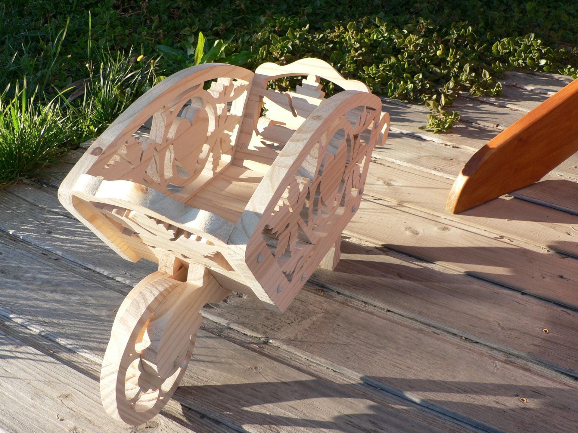 Wooden Wheelbarrow Plans