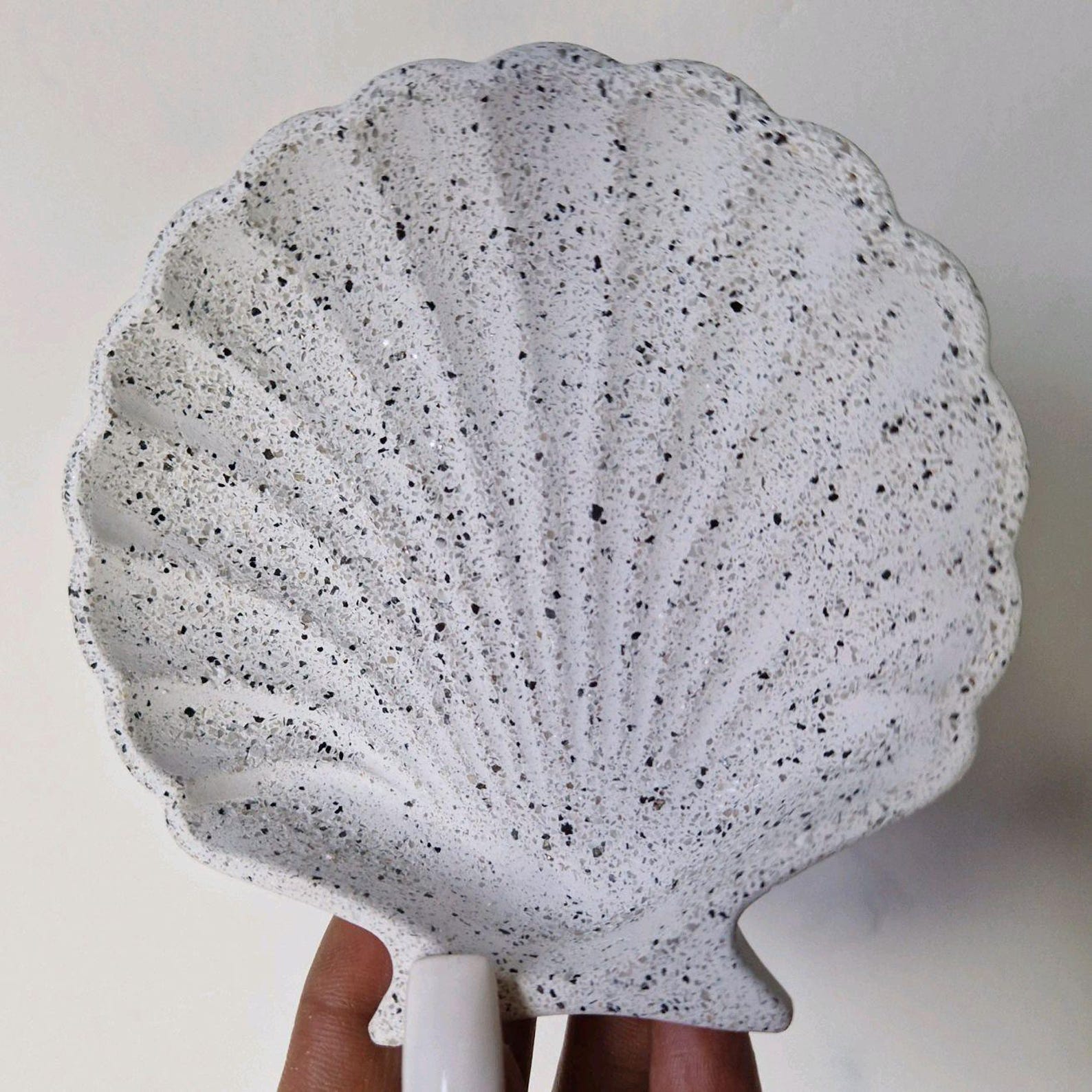 Scallop Shell Tray | Various Colours | Trinket Dish | Handmade ...