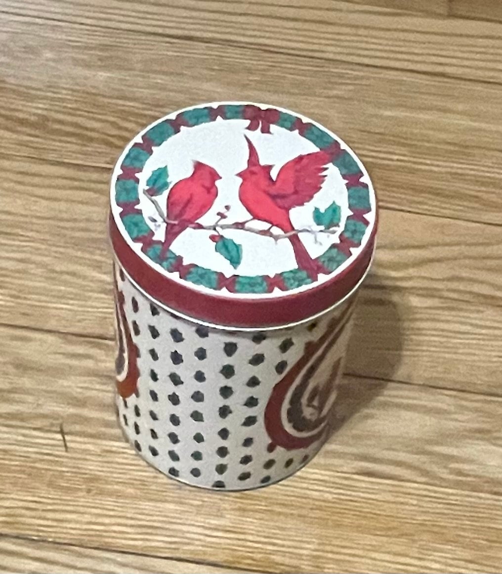 Cardinal Themed Tin - Etsy
