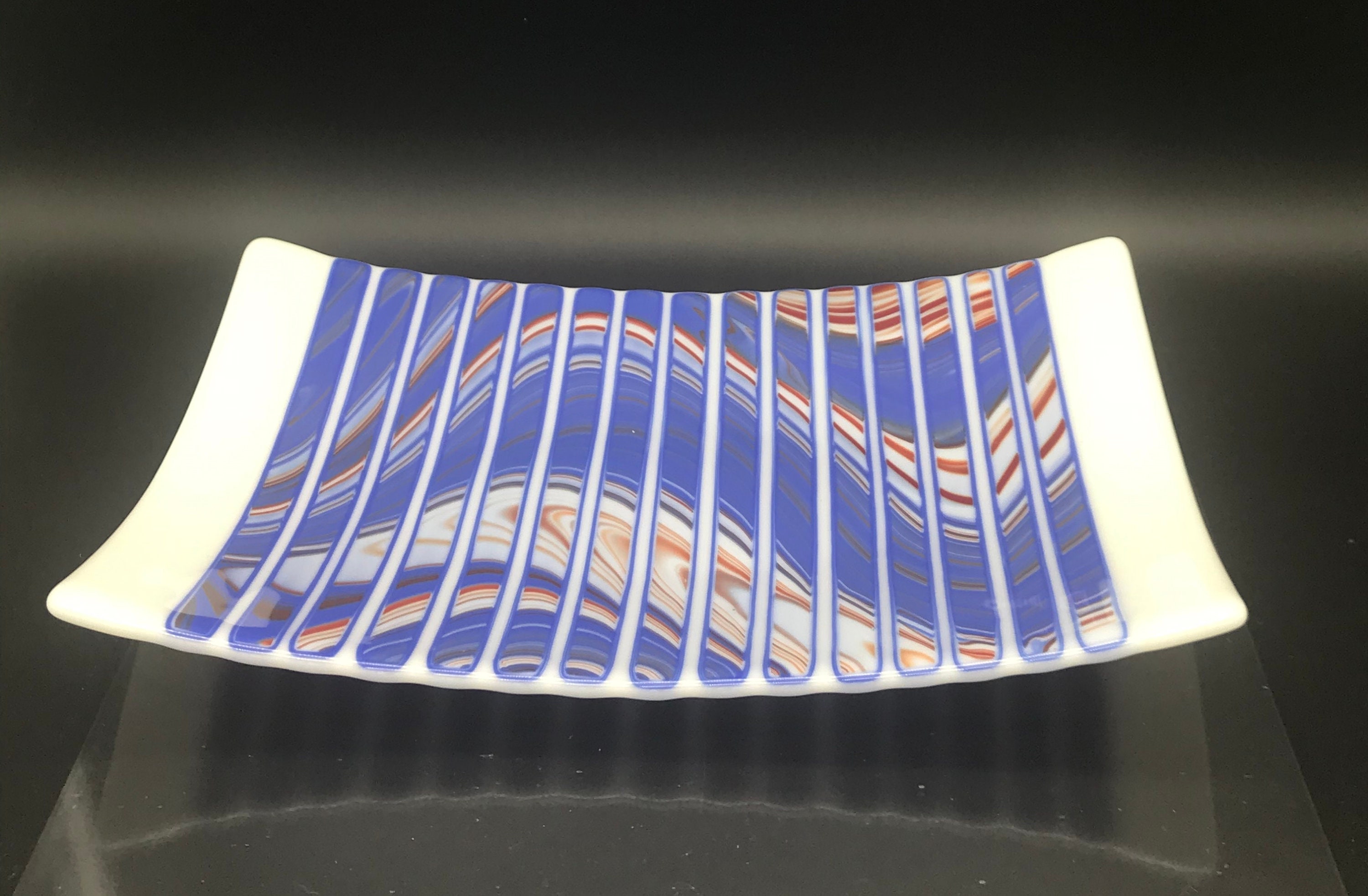 Red, White and Blue Dish-plate/patriotic/flag/fused Glass/handmade - Etsy